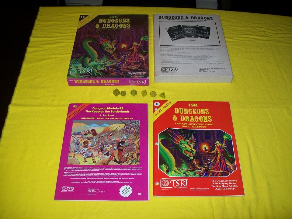 BASIC RULES BOX SET 1 BECME DUNGEONS & DRAGONS TSR 1011 - 8 GREEN DICE ...
