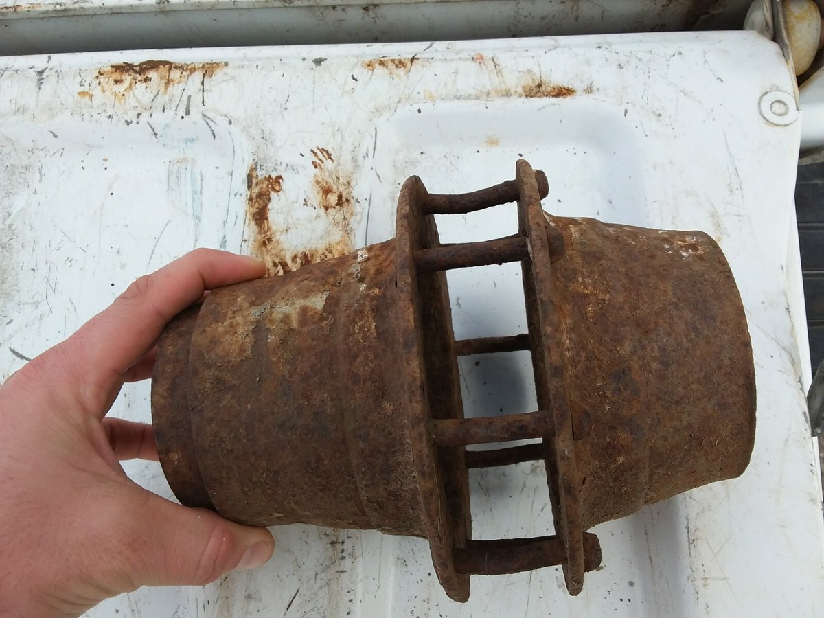 Antique Cast Iron Wagon Wheel Hubs