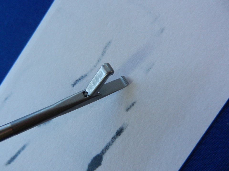 E5403 Arthrex AR-13960 Straight 4.2mm Rotator Cuff Grasper | eBay