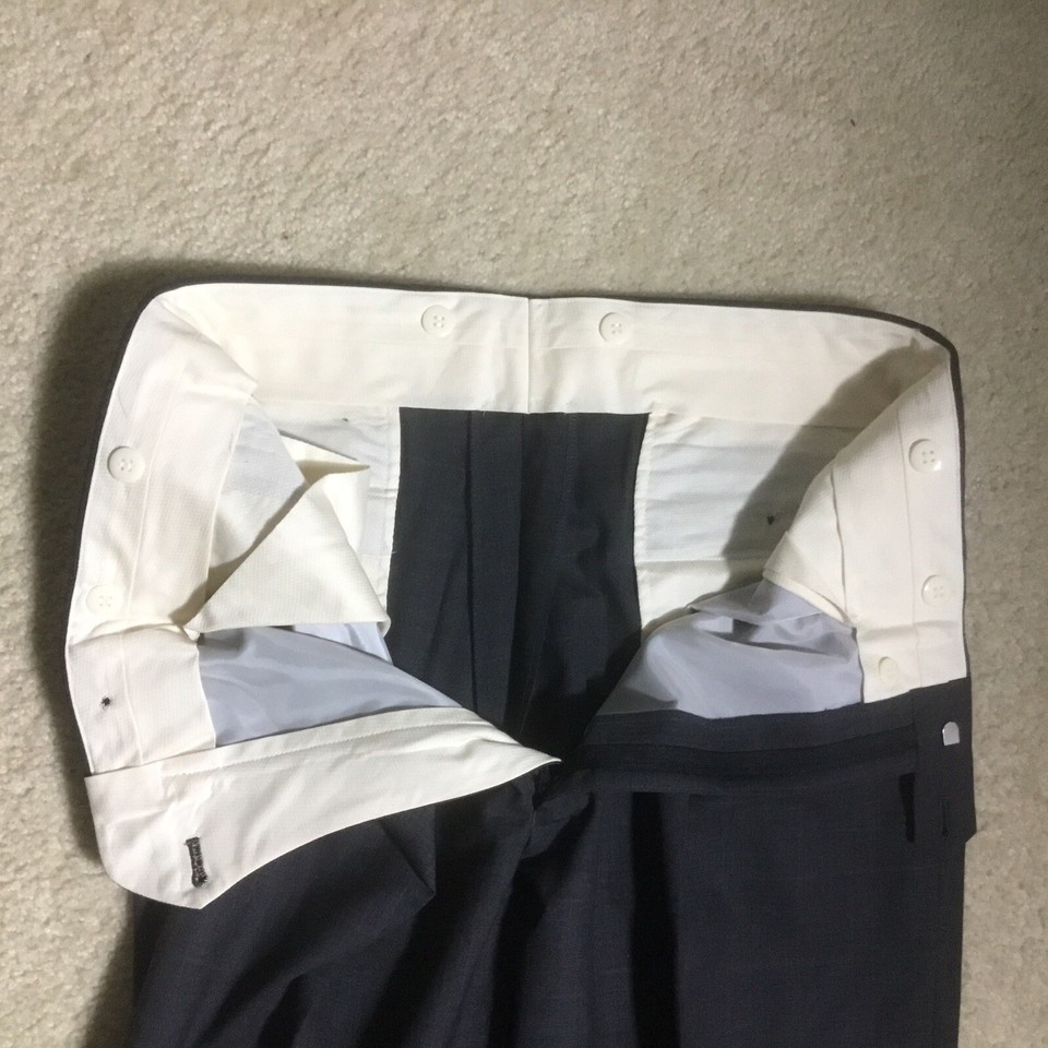 Jos.A.Bank Wool Super 110s Gray Plaid 2 Btn 2PC Suit Size 43L/W37 New ...