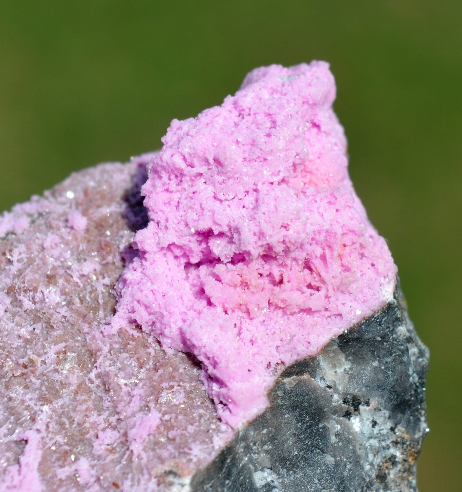 Calcite Var: Cobalt-Bearing Calcite 121 Grammi - Mashamba West Mine, Dr ...