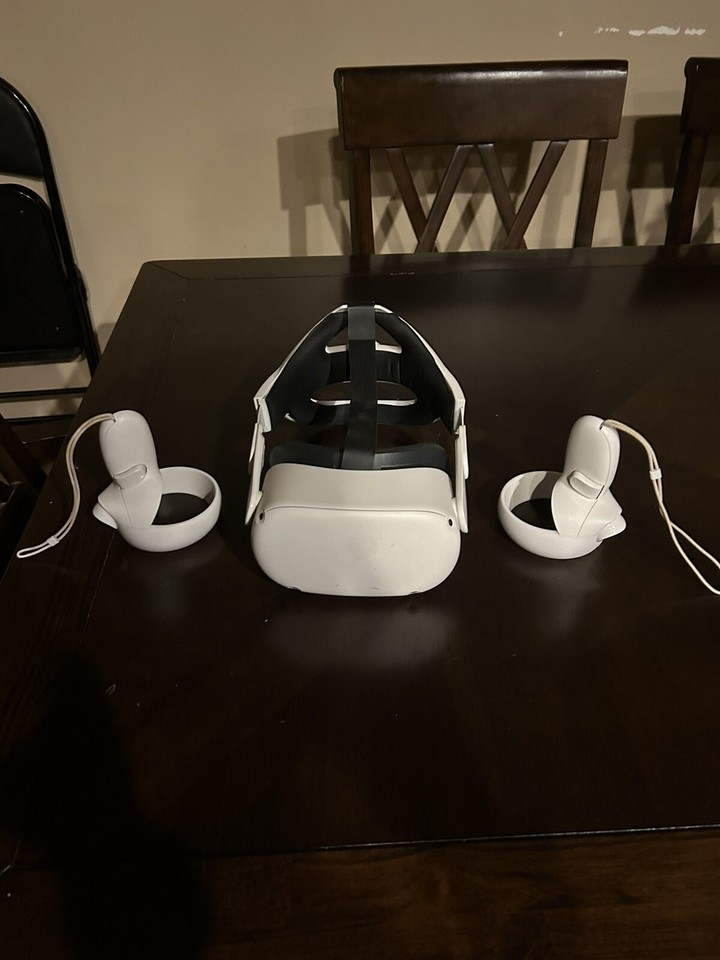 Oculus Quest 2 256GB Advanced All-in-one VR Headset – White (301-00351-01) 815820021308 | eBay