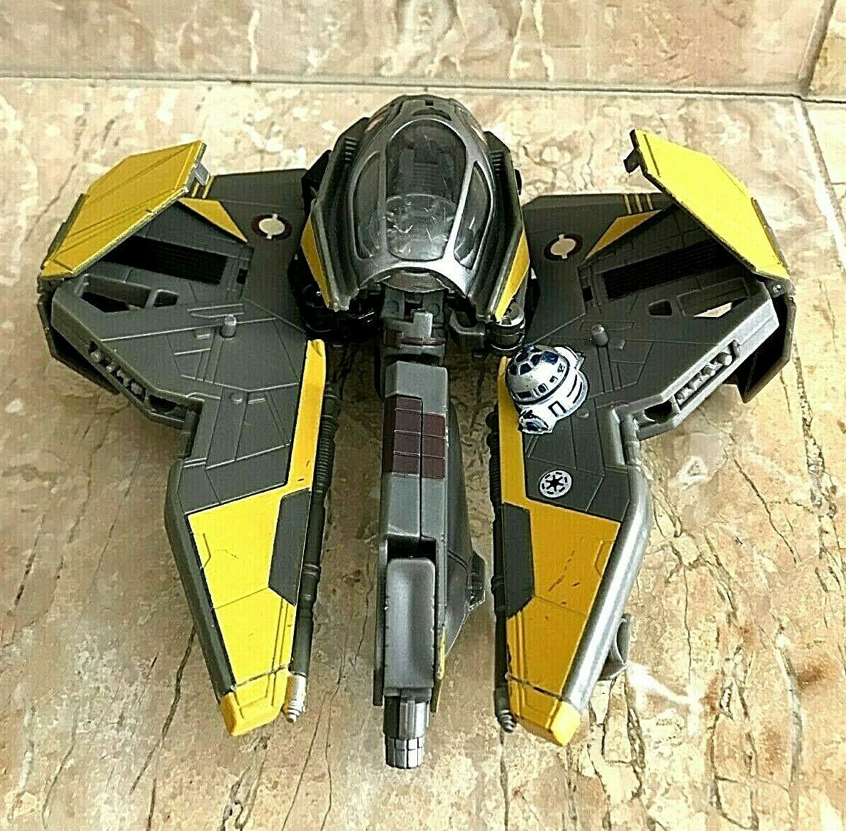 2005 Star Wars "SHIP TRANSFORMERS CROSSOVER STARFIGHTER LFL INTERCEPTOR ...
