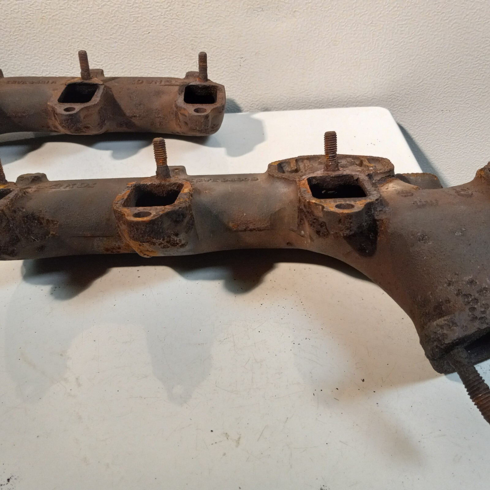 1958-1968 Lincoln Continental V8 Exhaust Manifolds Used OEM | eBay