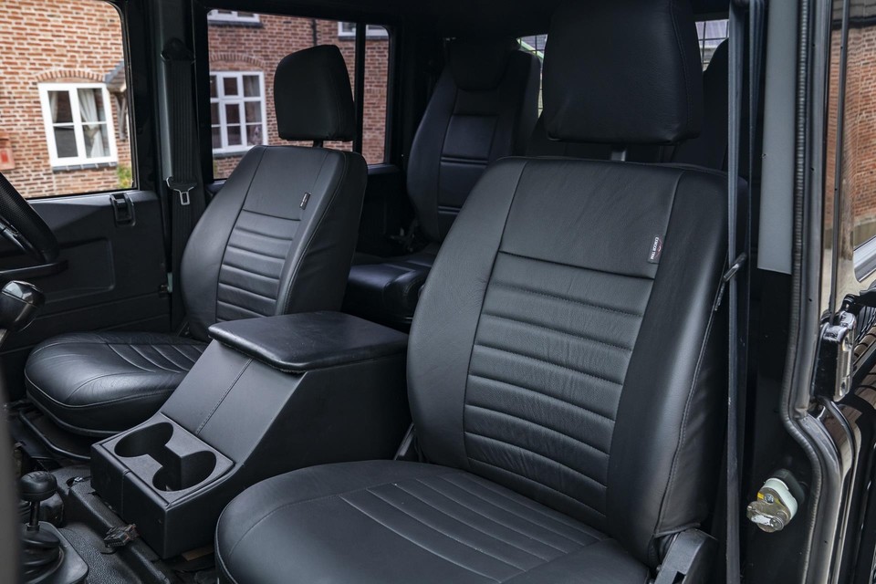 1999 Land Rover Defender Td5 Defender 6x6 110 Spectre James Bond 007 | eBay