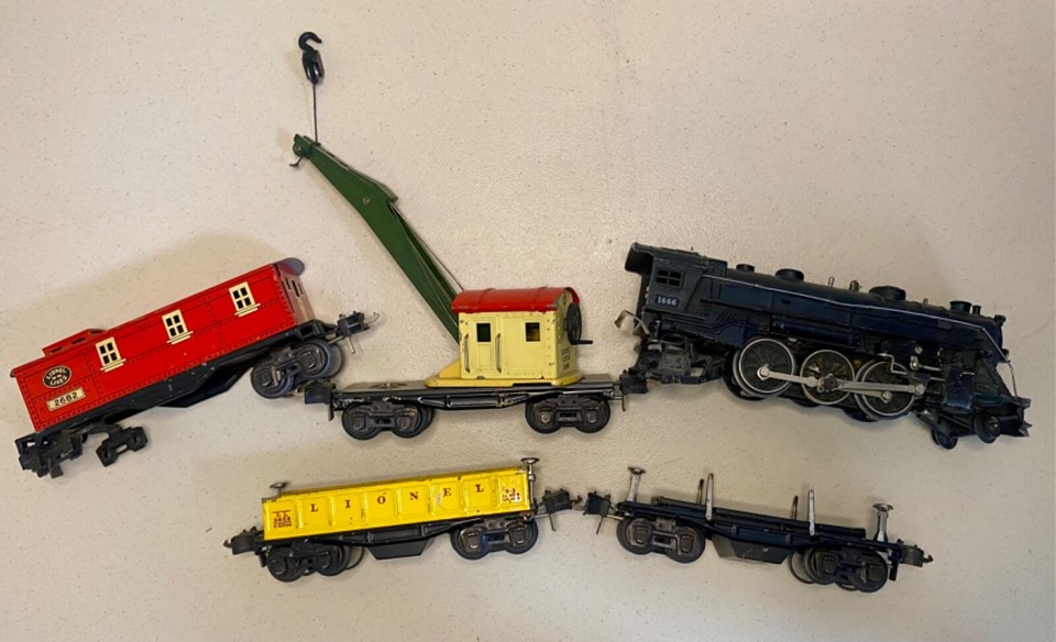 Lionel Vintage 5 Piece Train Set | eBay