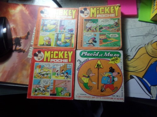 3 mickey poche et 1 placid | eBay