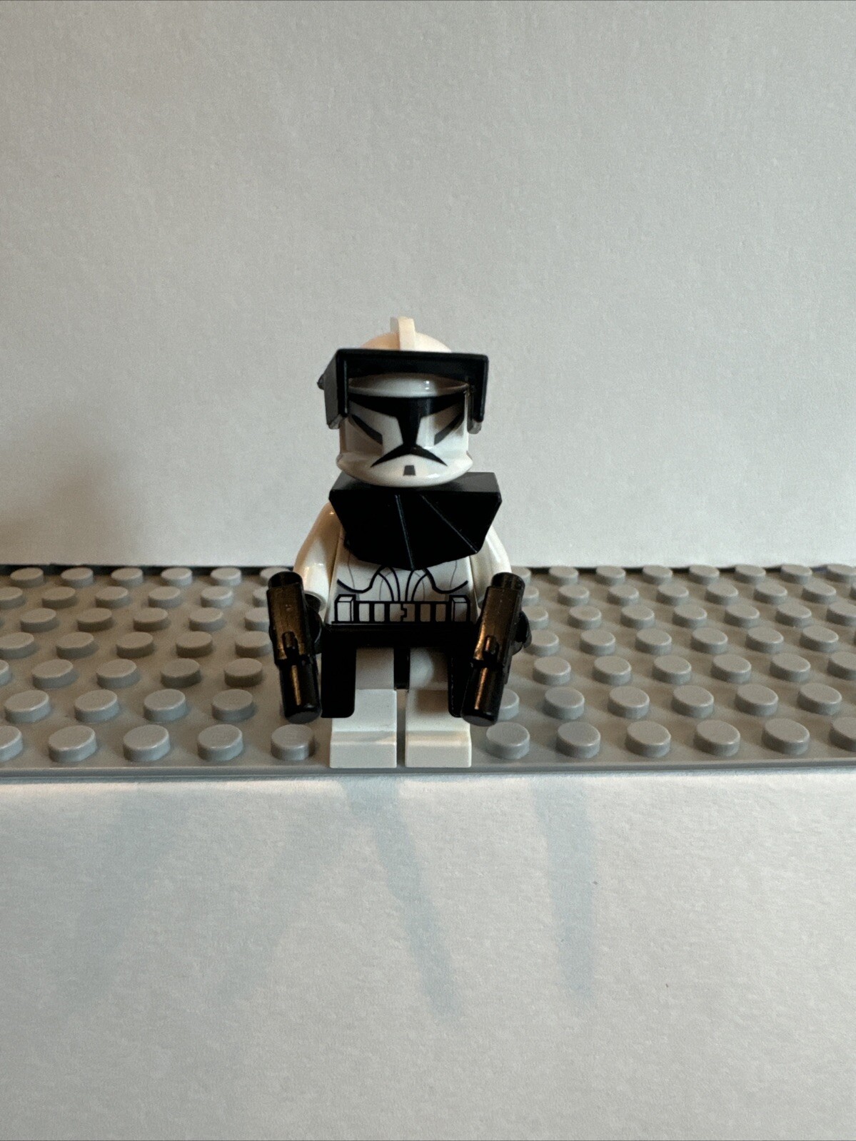 Lego Star Wars Clone Trooper Phase 1 Black Visor Pauldron Kama ...