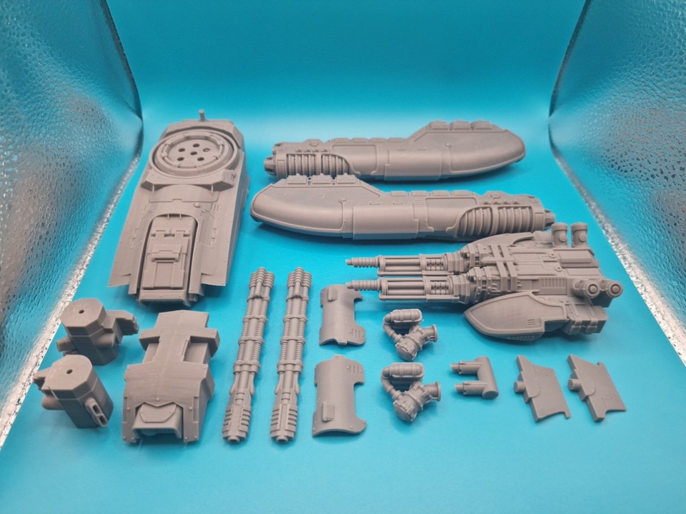 Adeptus Custodes Caladius Grav Tank - both turrets included | eBay UK