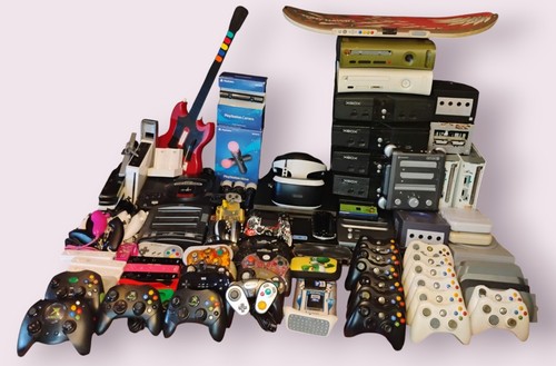HUGE Video Game Lot 25 Consoles, 30+ Controller, 70+ Games, VR, AV ...