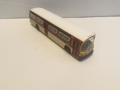 1/50 Corgi bus Fishbowl Muni custom painted Fleet 3287 red/yellow Very ...