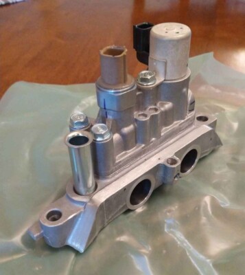 Genuine Honda - BRAND NEW front valve assembly/spool 15810-R70-A04 | eBay