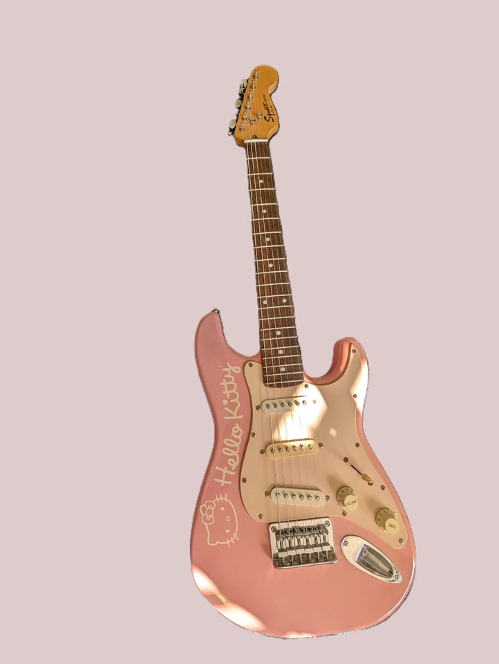 Hello Kitty Guitar | eBay