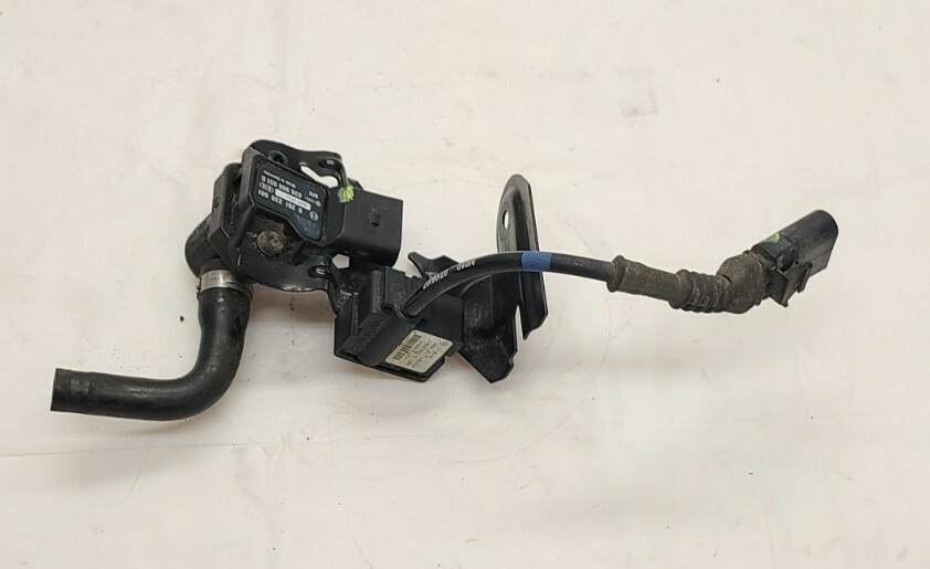 Genuine Bentley CONTINENTAL Acceleration Sensor 3W0616576 for sale ...
