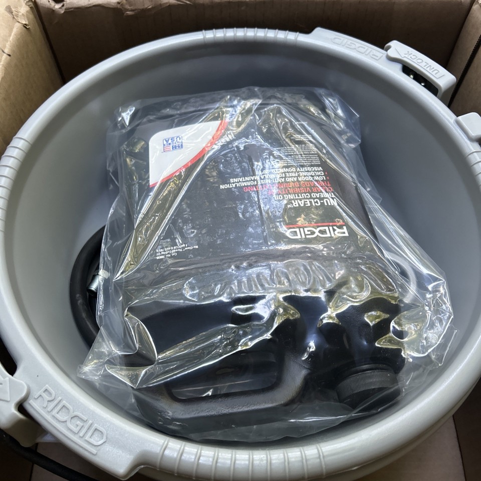 Ridgid Pipe Threading Oiler Kit Die Cast Trigger, Pump, Drip Pan ...