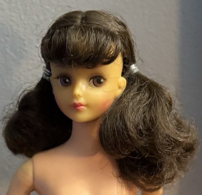 VHTF 1971 Japanese-exclusive Iki-Iki Eli doll (Living Eli) | eBay