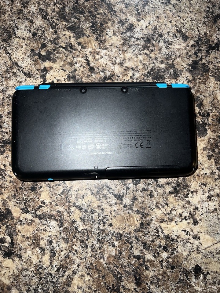 Nintendo 2DS XL Console - Black/Turquoise, W/ Games, MAKE AN OFFER ...