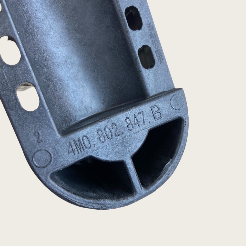 4M0802847B OEM Rear Jack Support Block For Audi Q7 Q8 RSQ8 4M0802847A ...