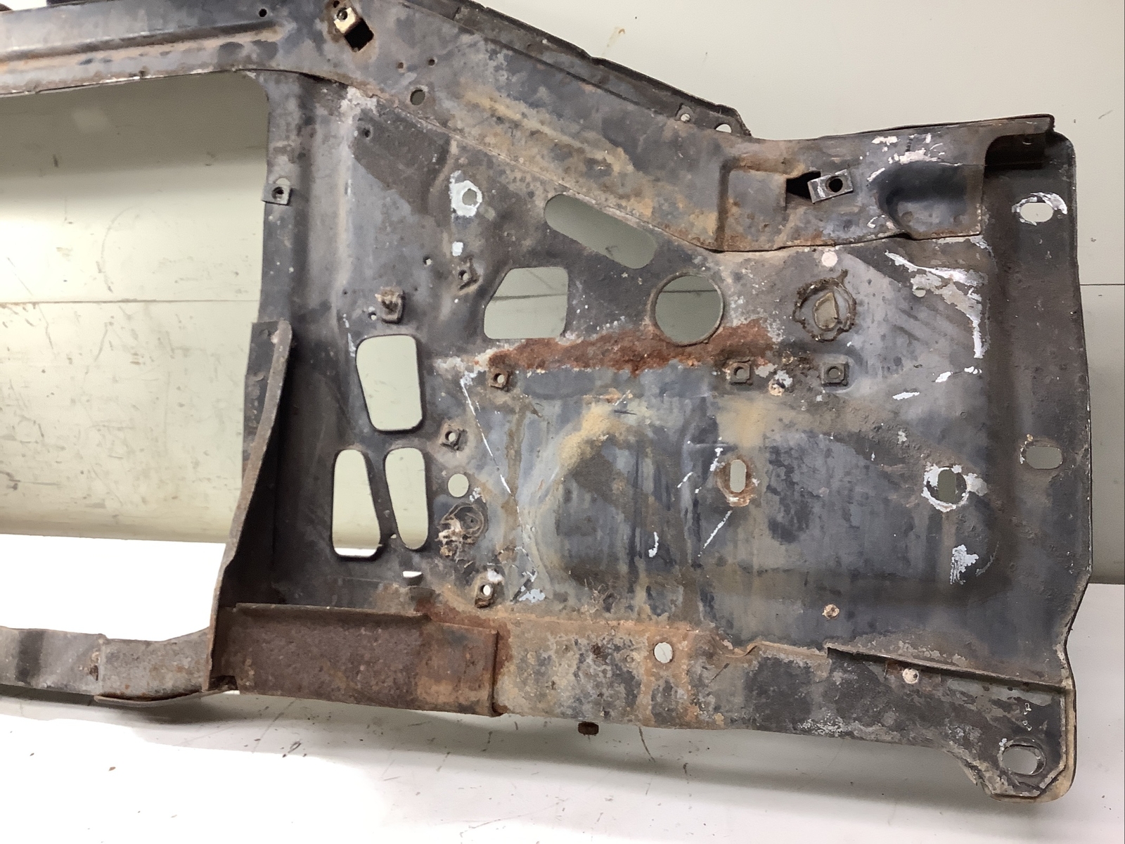 FORD 1973-1979 F-SERIES / 1978-1979 BRONCO RADIATOR SUPPORT | eBay