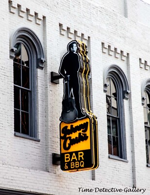 Johnny Cash Bar & BBQ Neon Sign, Nashville, Tennessee - 2021 - Color ...