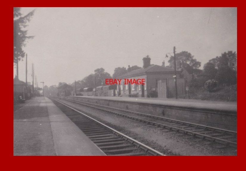 PHOTO LINLITHGOW RAILWAY STATION 1982 (2) | eBay UK