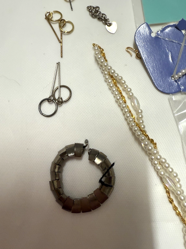 Integrity Toys - Accessories, incl, jewellery, an evening purse and ...