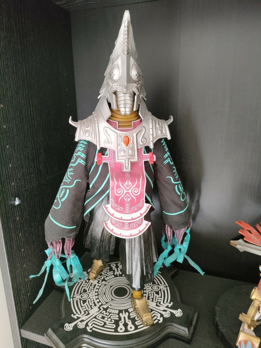 Legend Of Zelda Twilight Princess Statue Legend Of Zelda Twilight