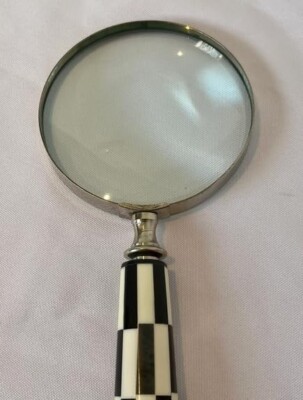 Large Black and White Checkered Extra Strong Magnifying Glass Reading ...