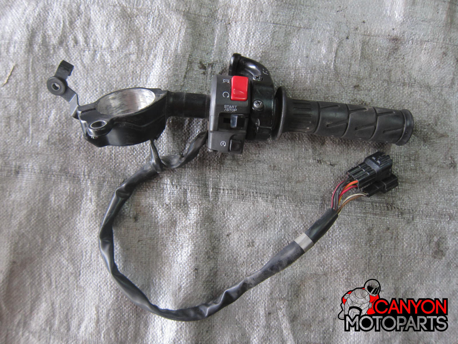 07 08 Kawasaki ZX6R ZX6 Right Clipon Handlebar and Controls | eBay