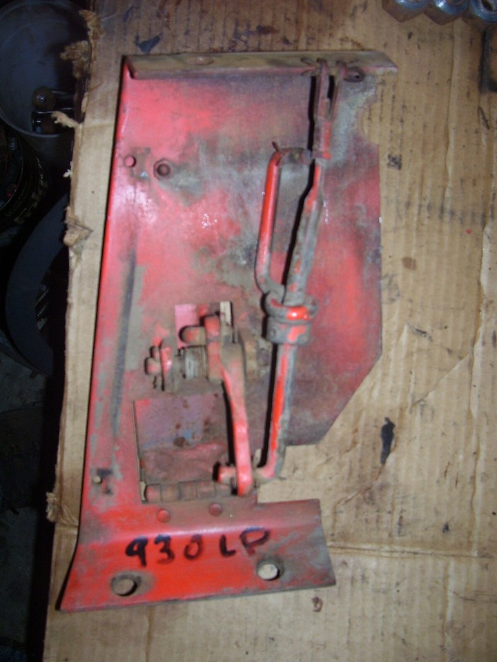 VINTAGE JI CASE 930 LP GAS STD TRACTOR -FOOT THROTTLE & LINK ASSEMBLY ...