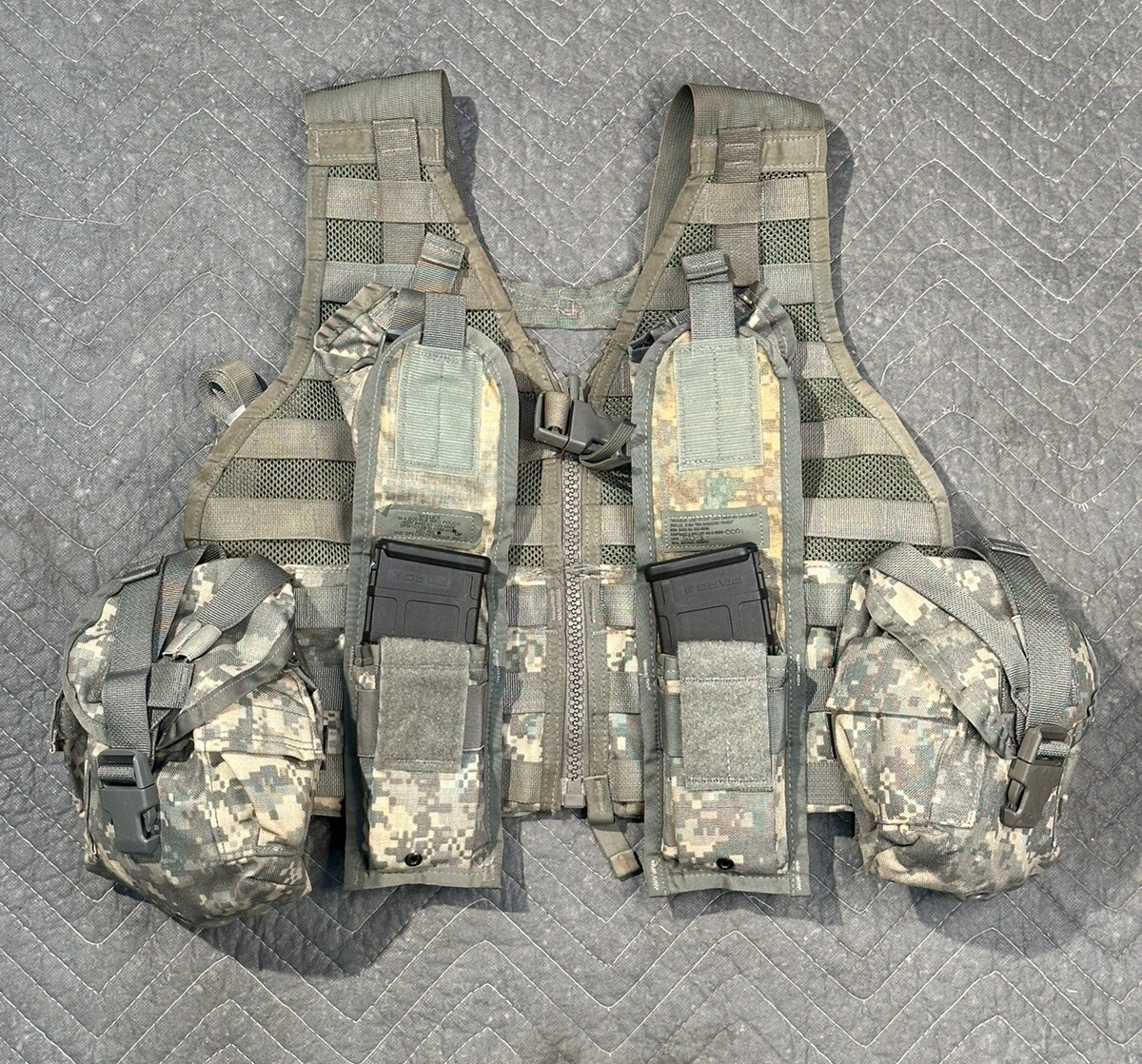 MOLLE II Fighting Load Carrier Vest! Light Reconnaissance Setup! 6 ...