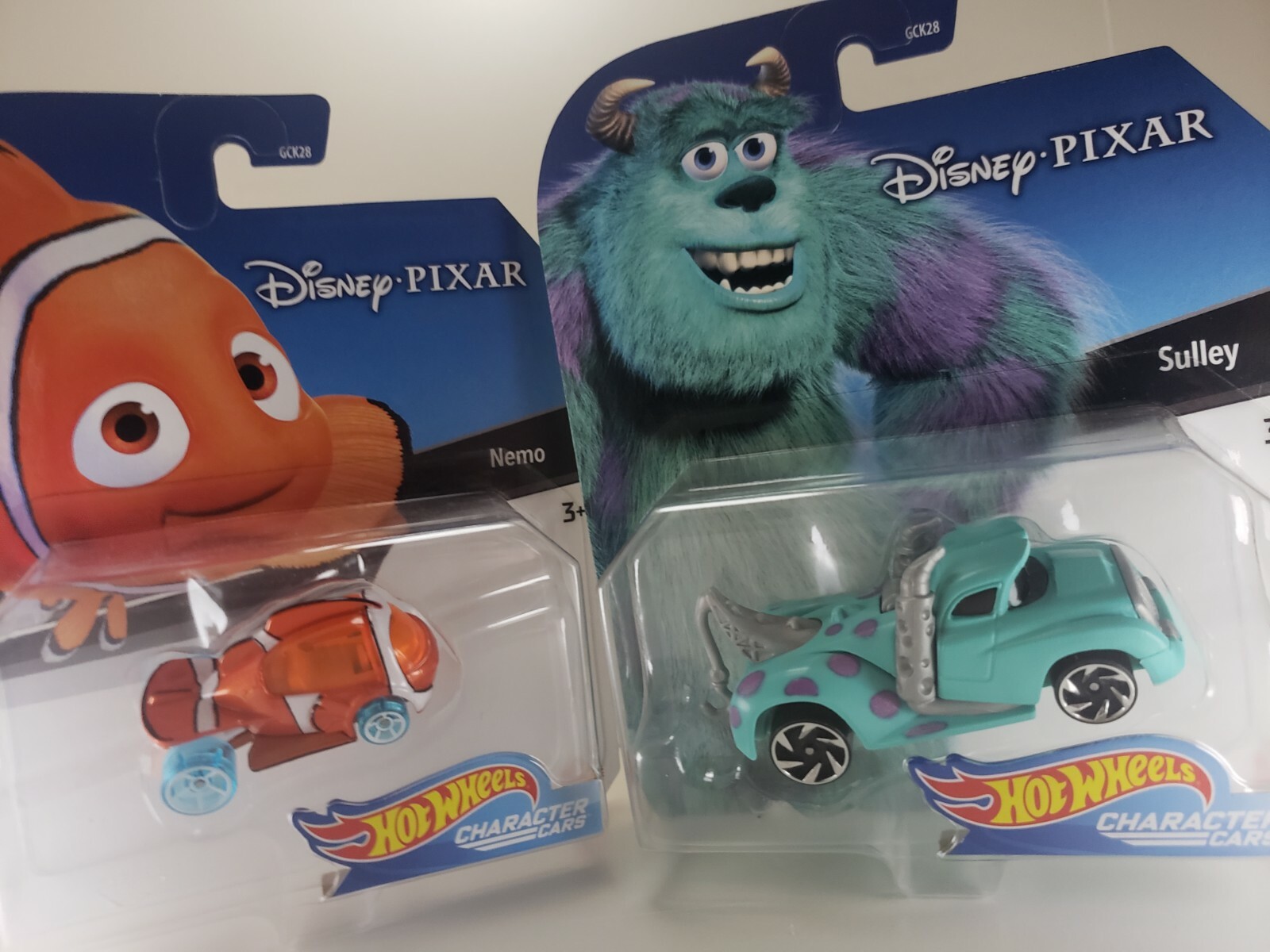 Pixar's Sulley and Nemo, Hot Wheels Character Cars New In Box Set of 2 ...