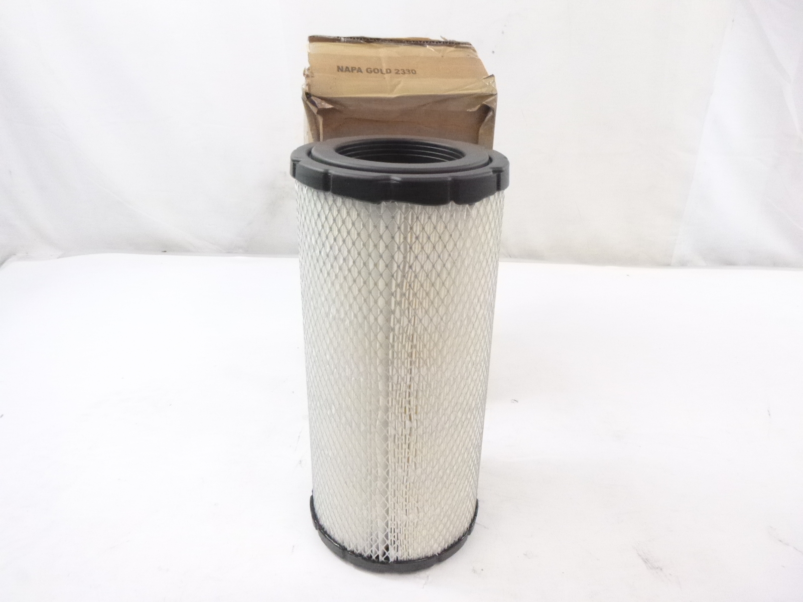 NAPA 2330 - Air filter cross reference