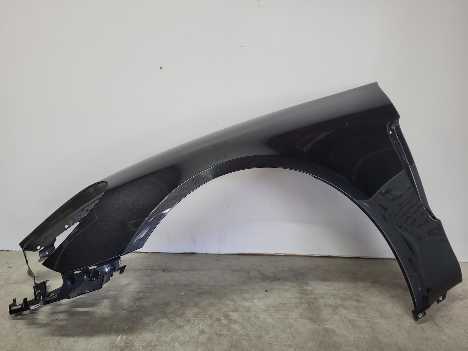 2017-2020 Porsche Panamera Left Side Fender | 971805625 | Genuine OEM ...