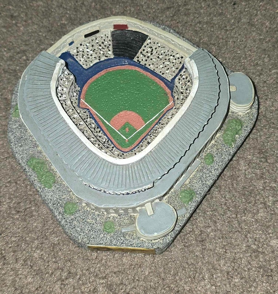 Yankee Stadium LE /4750 Replica Sports Collectors Guild 2002 | eBay