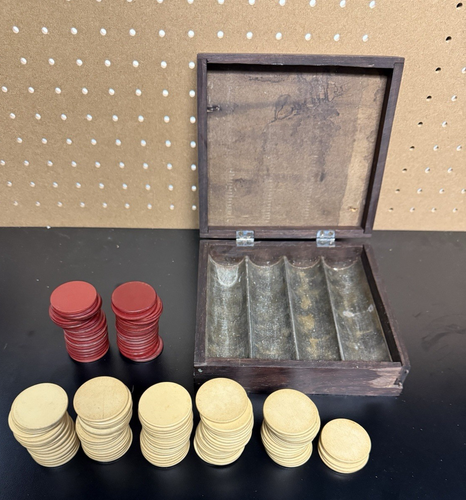 Vintage Very Old Poker Chips WIth Wood Case | eBay