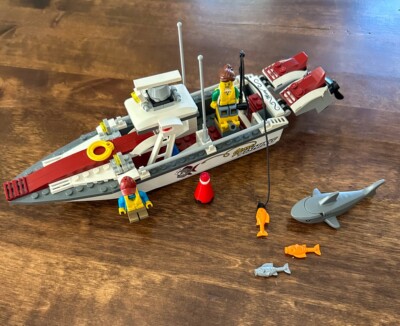 LEGO City 60147: Fishing Boat Complete with Minifigs (Missing Original ...