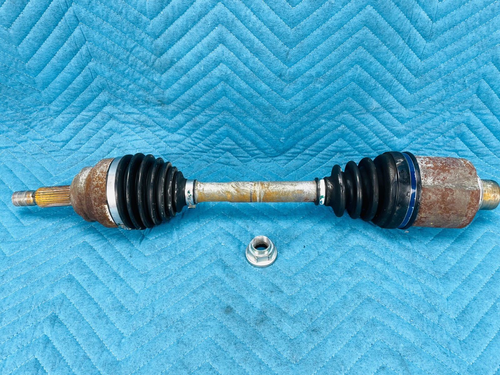 Genuine Mitsubishi Axle Assembly 3815A644 for sale online | eBay