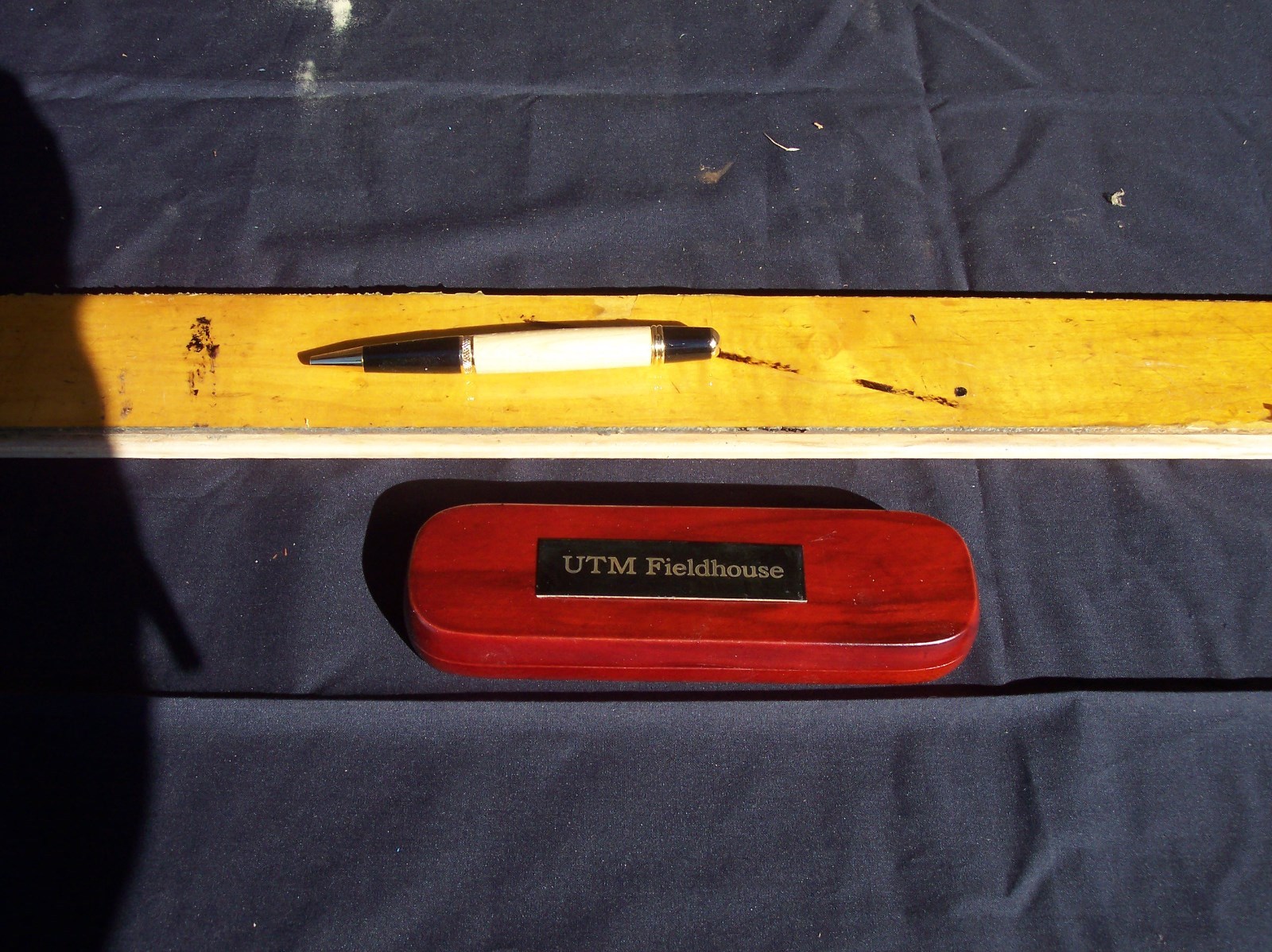 Pat Summitt UTM Fieldhouse Pen and Case | eBay