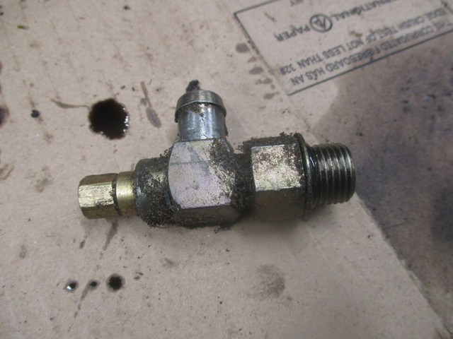 John Deere Gator 6x4 Kawasaki Fd620d Oil Drain Valve AM115362 for sale ...