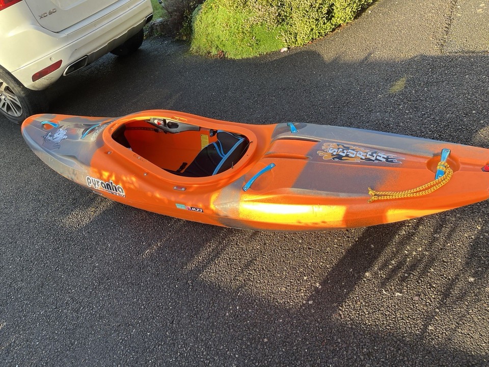 Pyranha Scorch Large | eBay UK