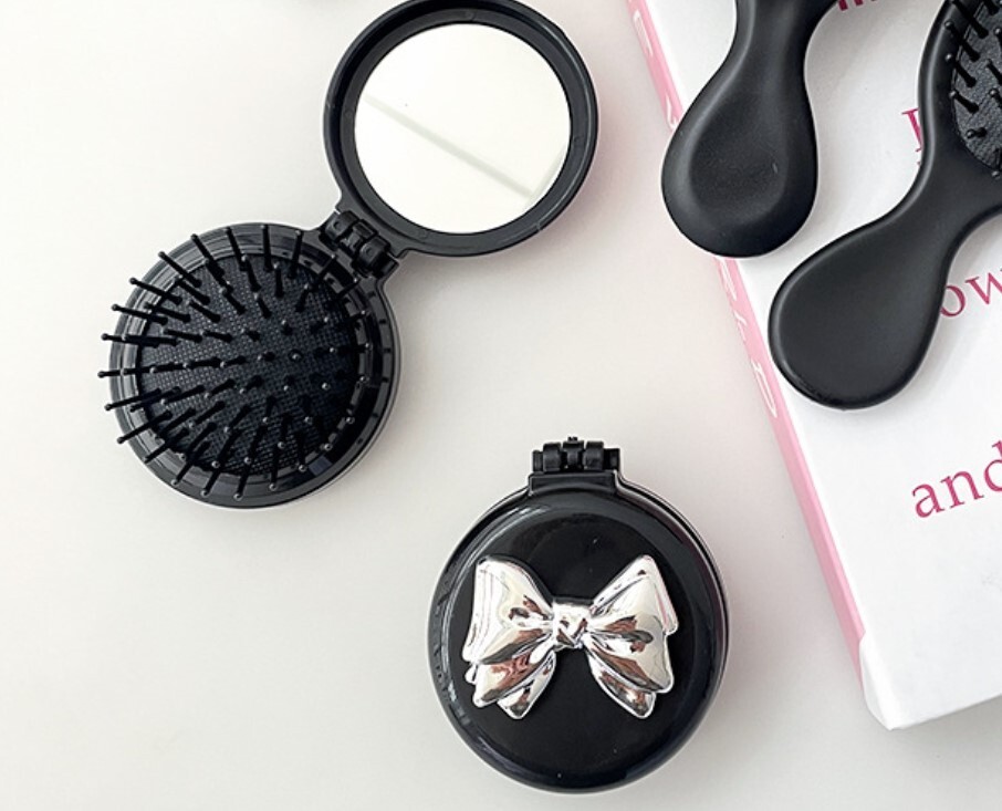 Portable Travel Folding Hair Brush With Mirror Pocket Comb Party Loot ...