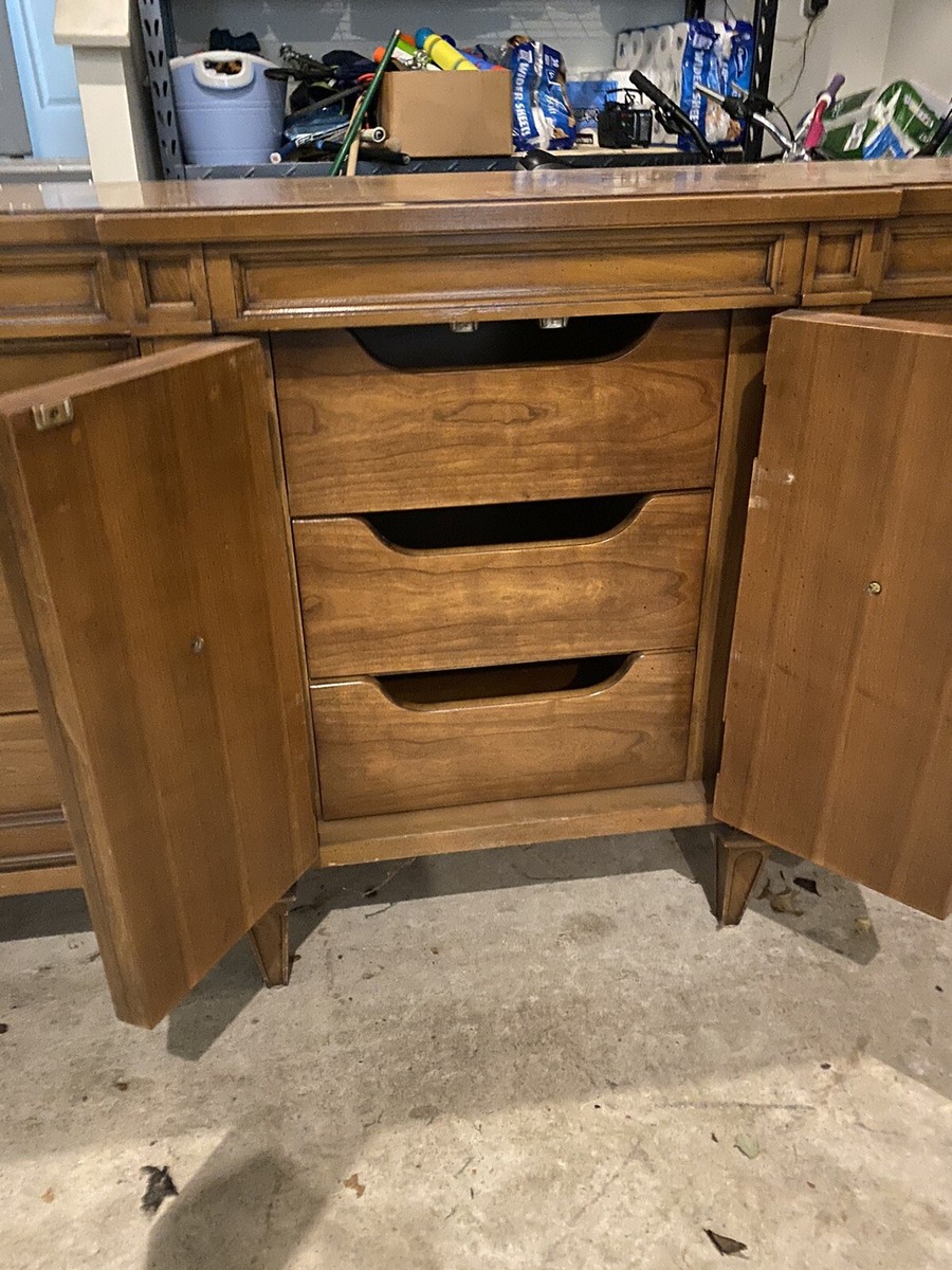 Old Thomasville Bedroom Set