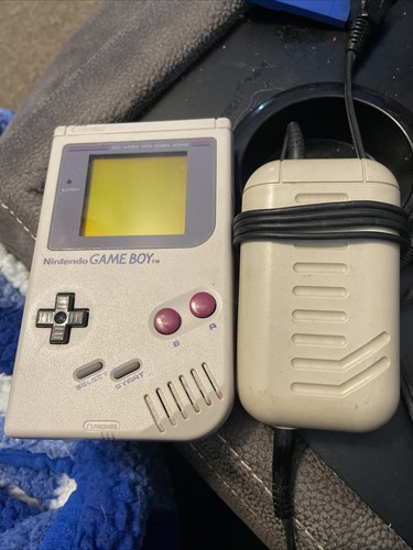 *PARTS OR REPAIR* Original Nintendo Game Boy Handheld DMG-01 Retro ...