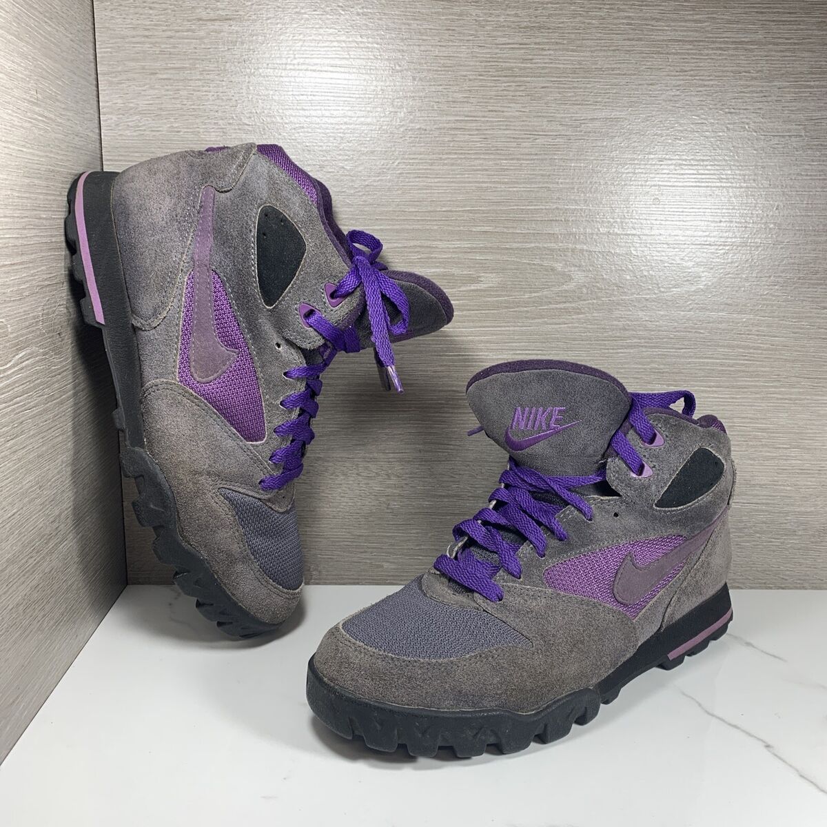 Vintage 90's NIKE Caldera Purple Black Brown Hiking Boots US Vintage 90's NIKE Caldera Purple Black Brown Hiking Boots US