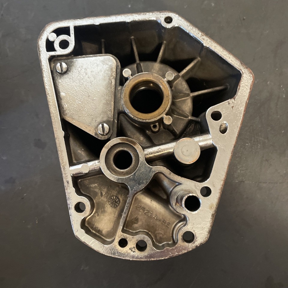 Harley Big Twin Shovelhead to Early EVO Cam Cover 25214-82 Used Chrome ...