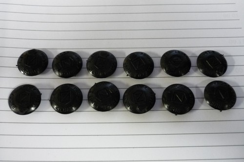 18 X Auto Car Body 3/8" Plastic Plug Button RUSTPROOFING/PAINTLESS DENT ...