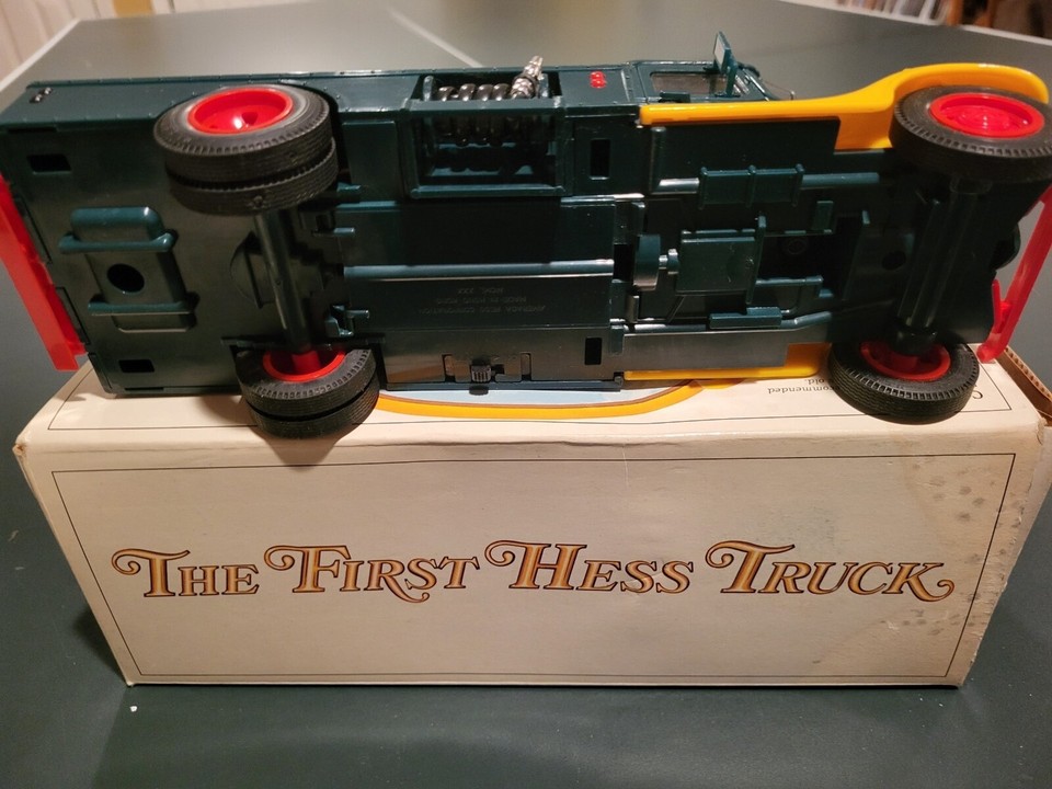 FIRST HESS TRUCK - HESS TOY TRUCKS - GREEN - WHITE - GASOLINE - TOYS | eBay