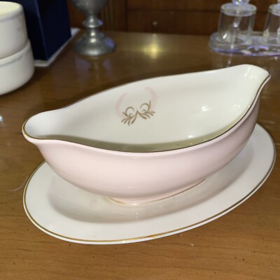 Vintage Royal Splendor by Fine Arts China Sauce / Gravy Boat Pink Grey ...