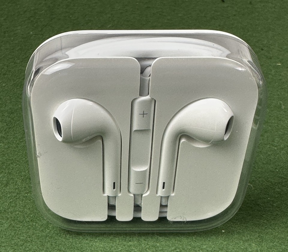 Apple Earpods Headphones with 3.5mm Plug Wired Microphone Built-in ...